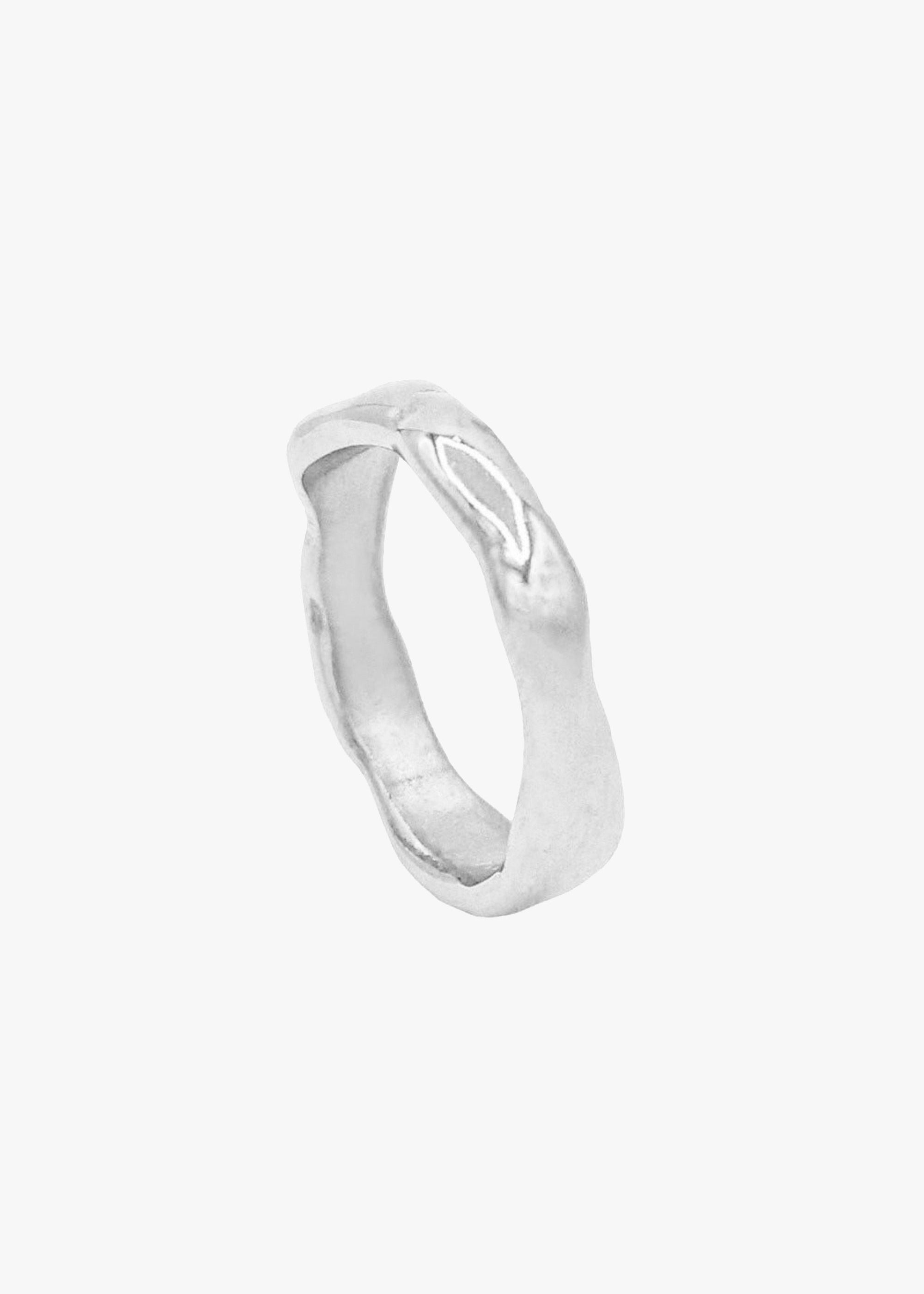 THE FRONTIER RING SILVER – Arena Roja